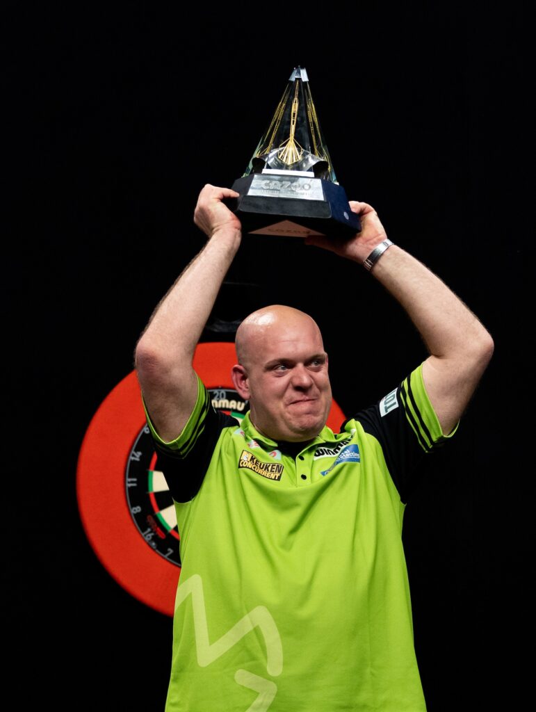 Van Gerwen Powers Past Price To Claim Record Seventh Title In Cazoo Premier League | PDC Europe