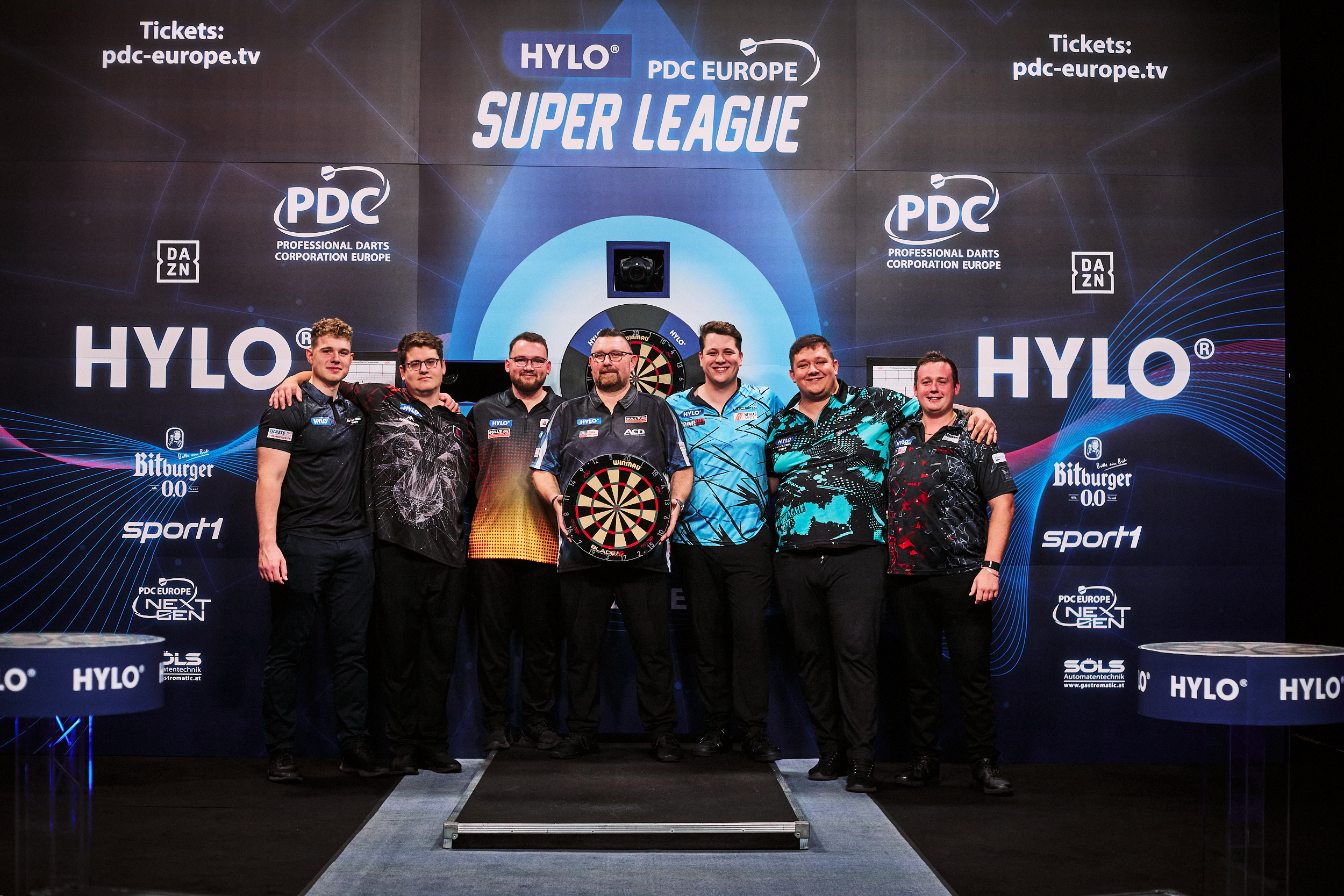 Der Weg zur Darts-WM: Welche Spieler sind für die Super League ...